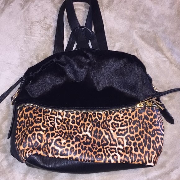 Jessica Simpson | Bags | Black And Leopard Backpack Purse With Many ...